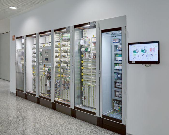 PLCs (controllers) and I/Os | Phoenix Contact